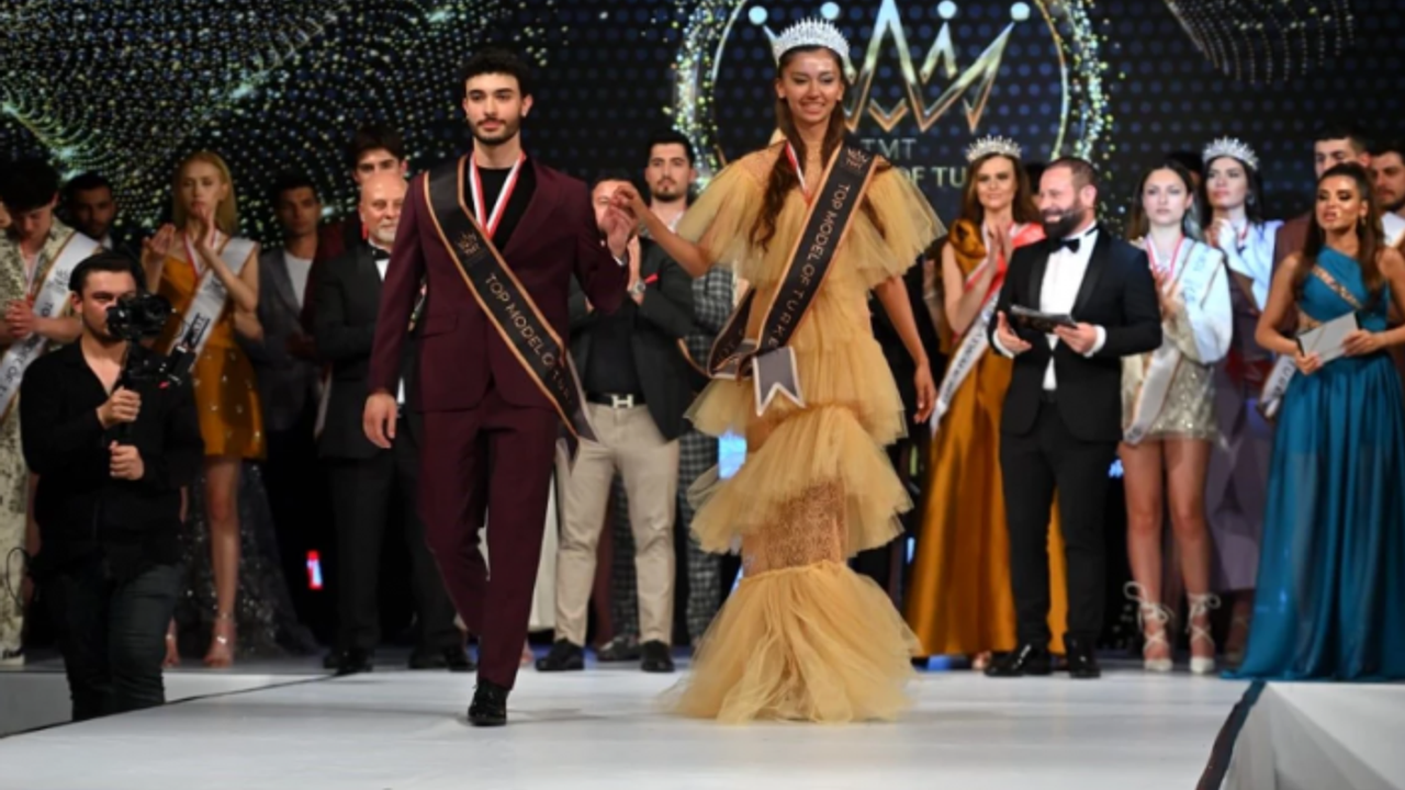 MARMARİS'TE YAŞAYAN SİMAY ALP TOP MODEL OF TURKEY'İN İKİNCİSİ OLDU ...
